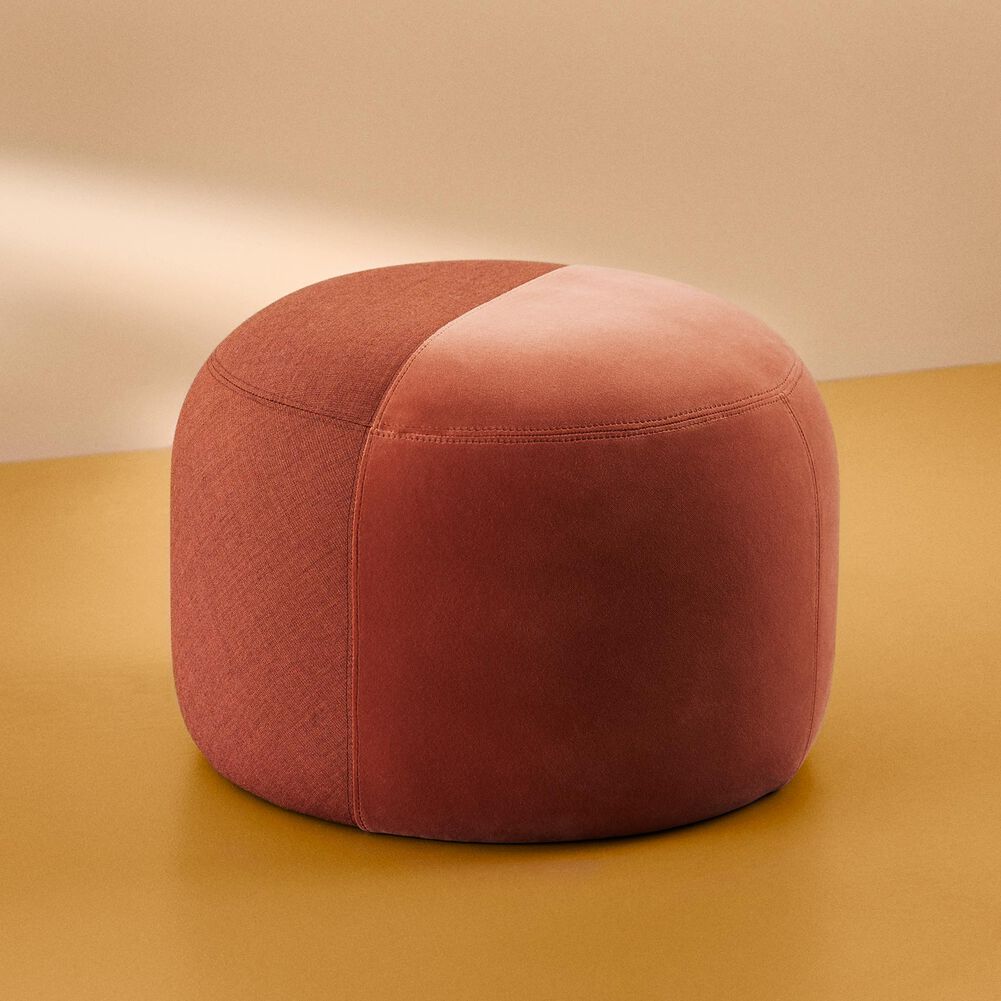DAINTY POUF BY CHARLOTTE HØNCKE