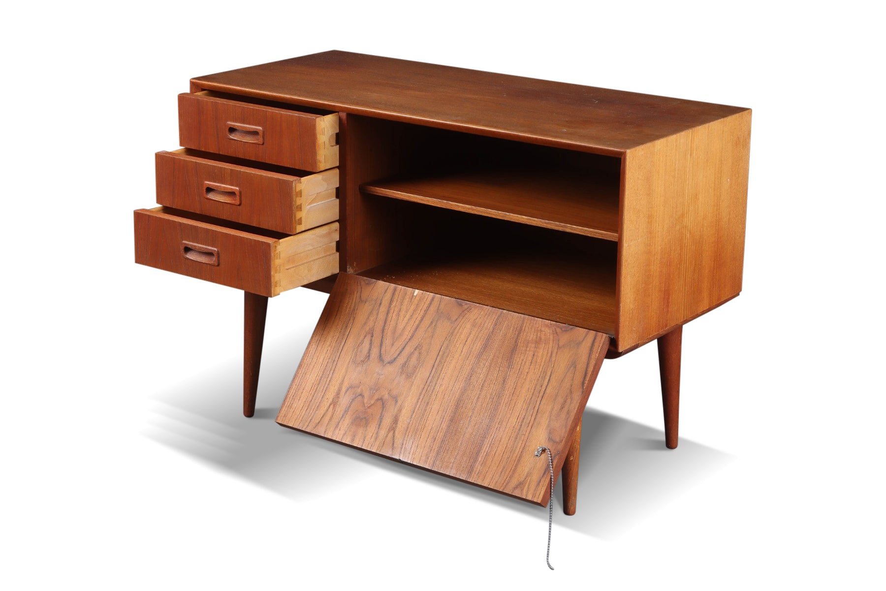 MINI TEAK CREDENZA / ENTRY CHEST BY OMANN JUN