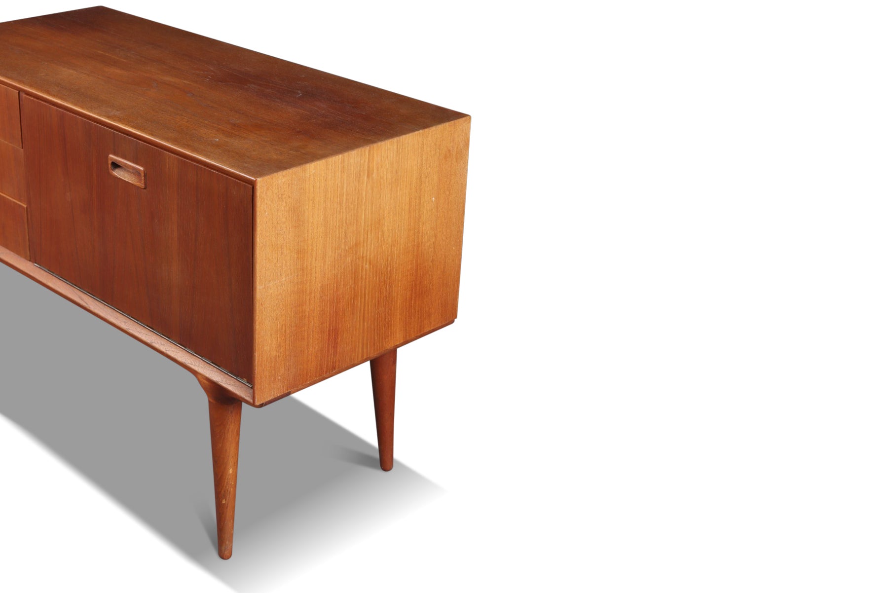 MINI TEAK CREDENZA / ENTRY CHEST BY OMANN JUN