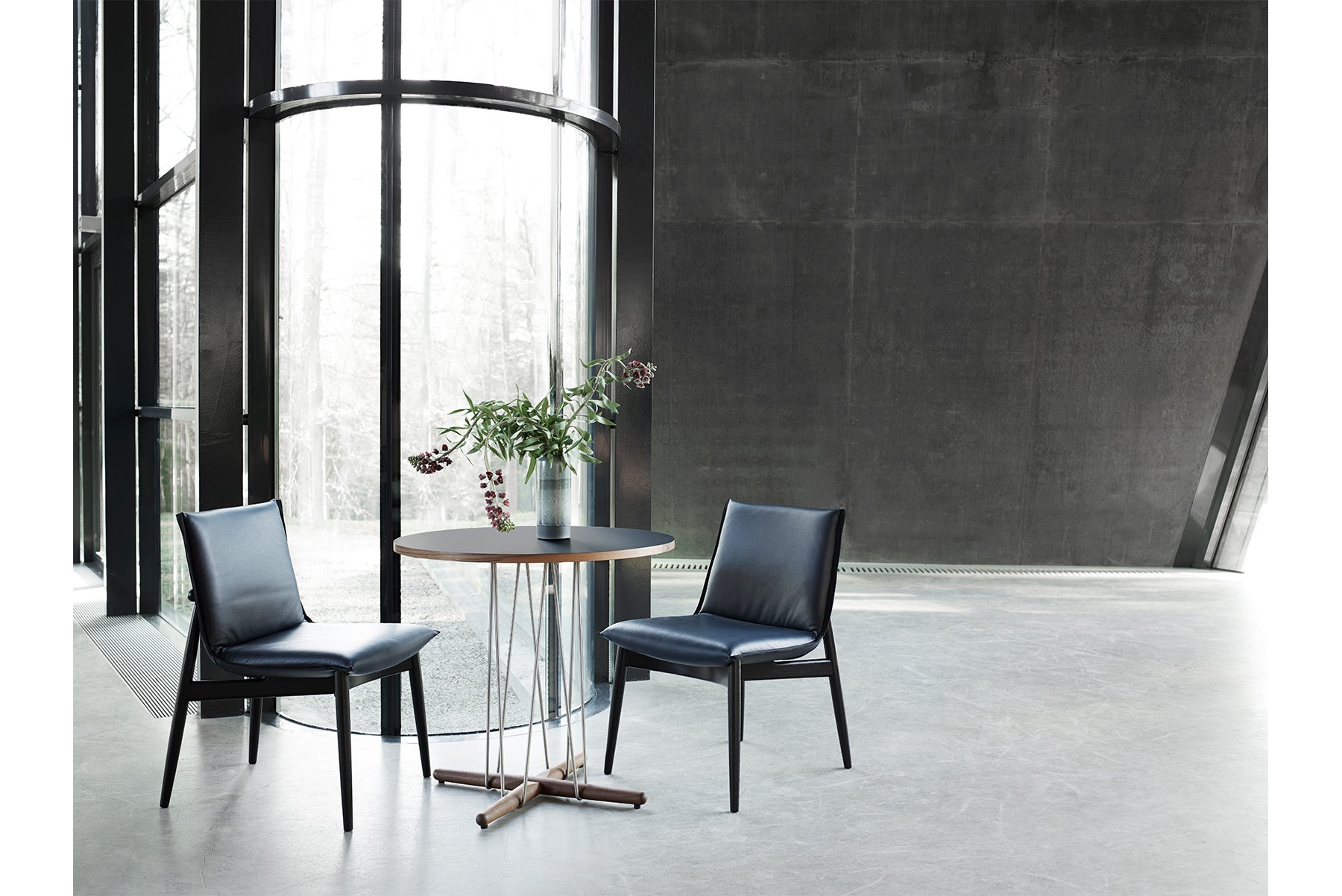 EOOS E020 MODEL | EMBRACE TABLE E020