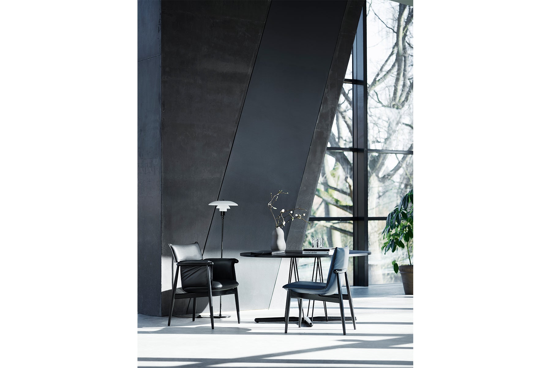 EOOS E020 MODEL | EMBRACE TABLE E020