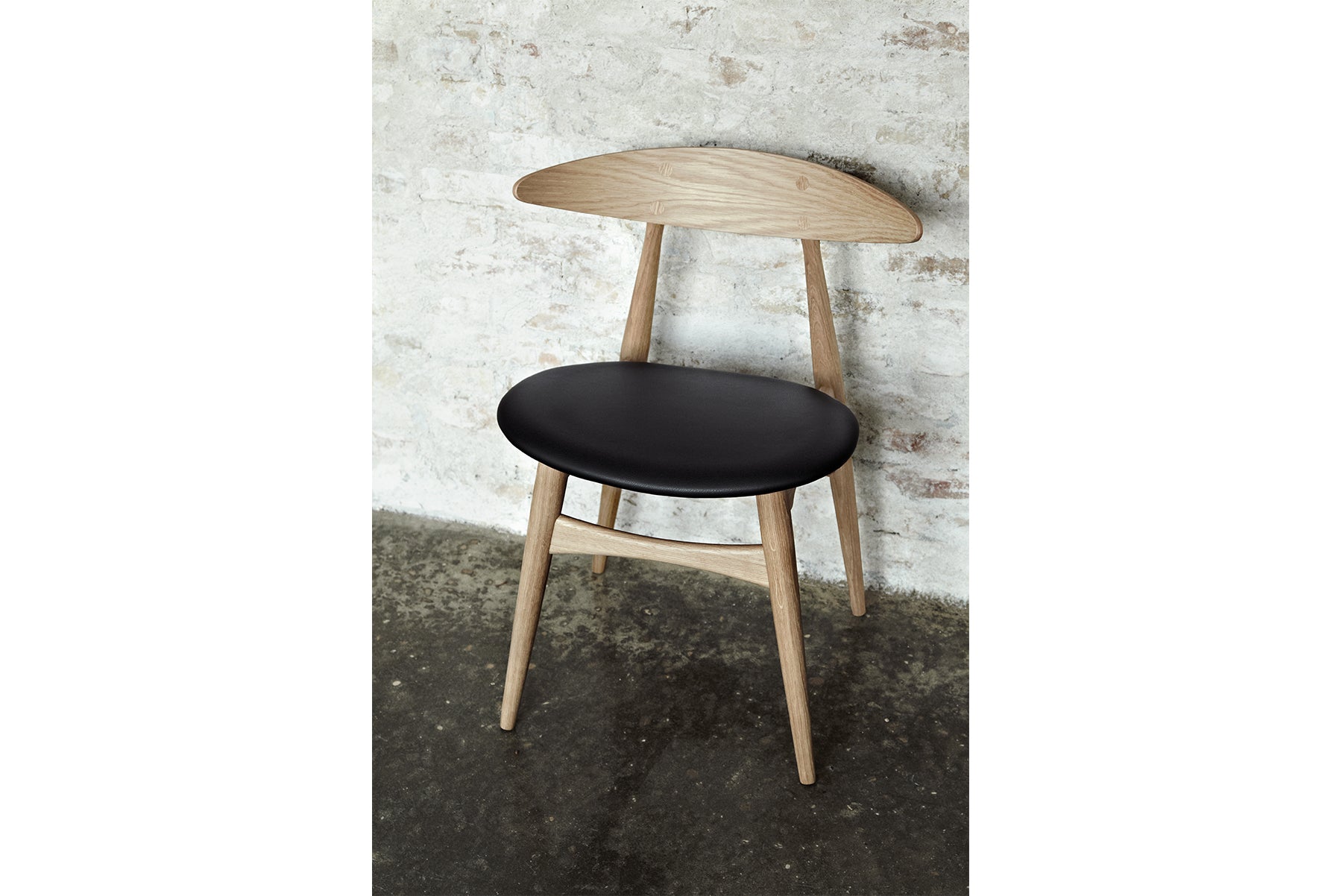 CH33P | CHAIR