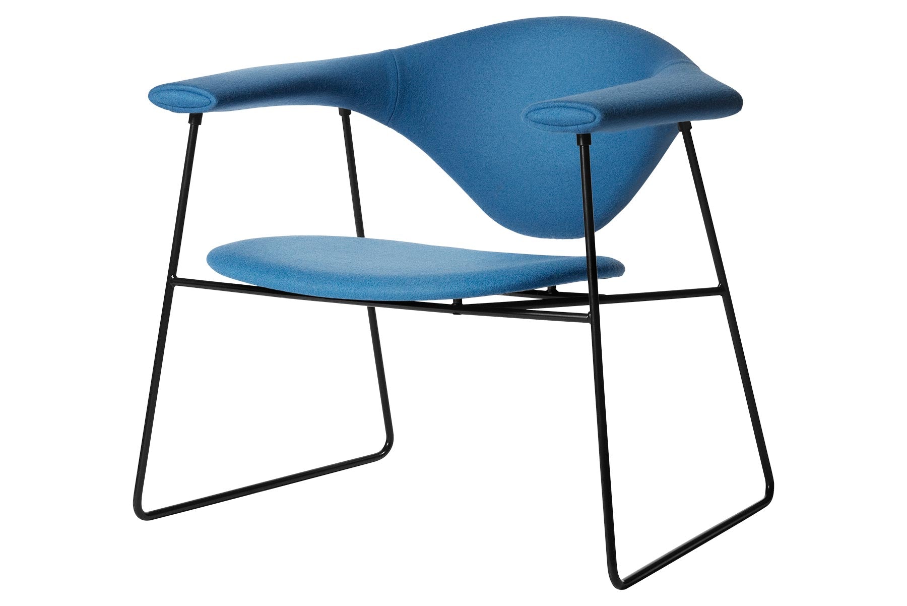 Masculo Lounge Chair: Sledge Base Elegance
