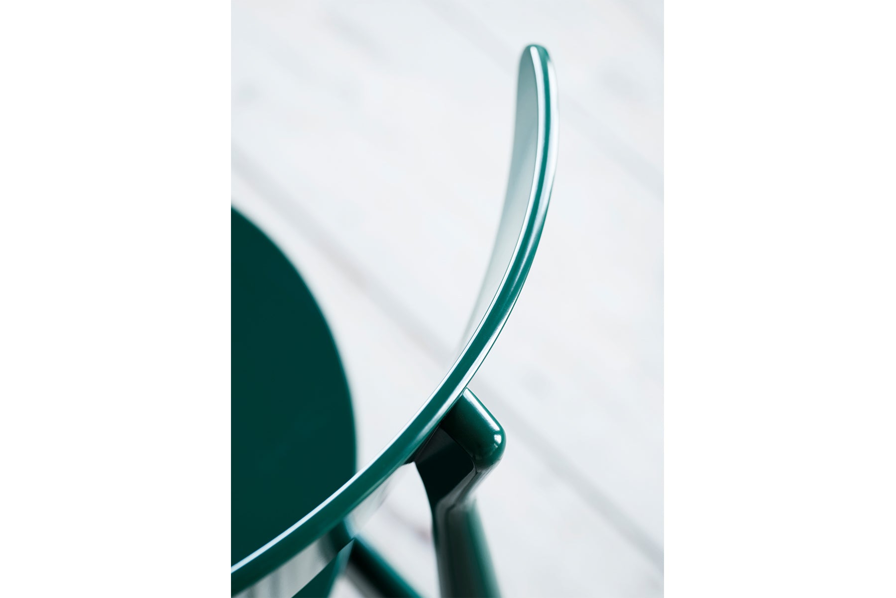 CH33P | CHAIR